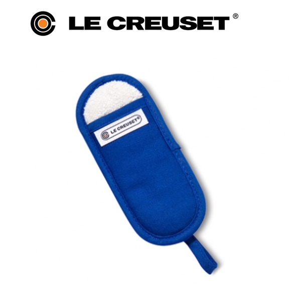 Le Creuset | Kitchen | Le Creuset Handle Mitt | Poshmark